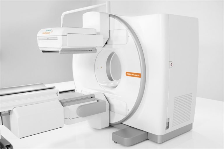ガンマカメラ装置とCT 撮影装置を一体化した最新型「SPECT/CT装置」 ｜ 市立秋田総合病院
